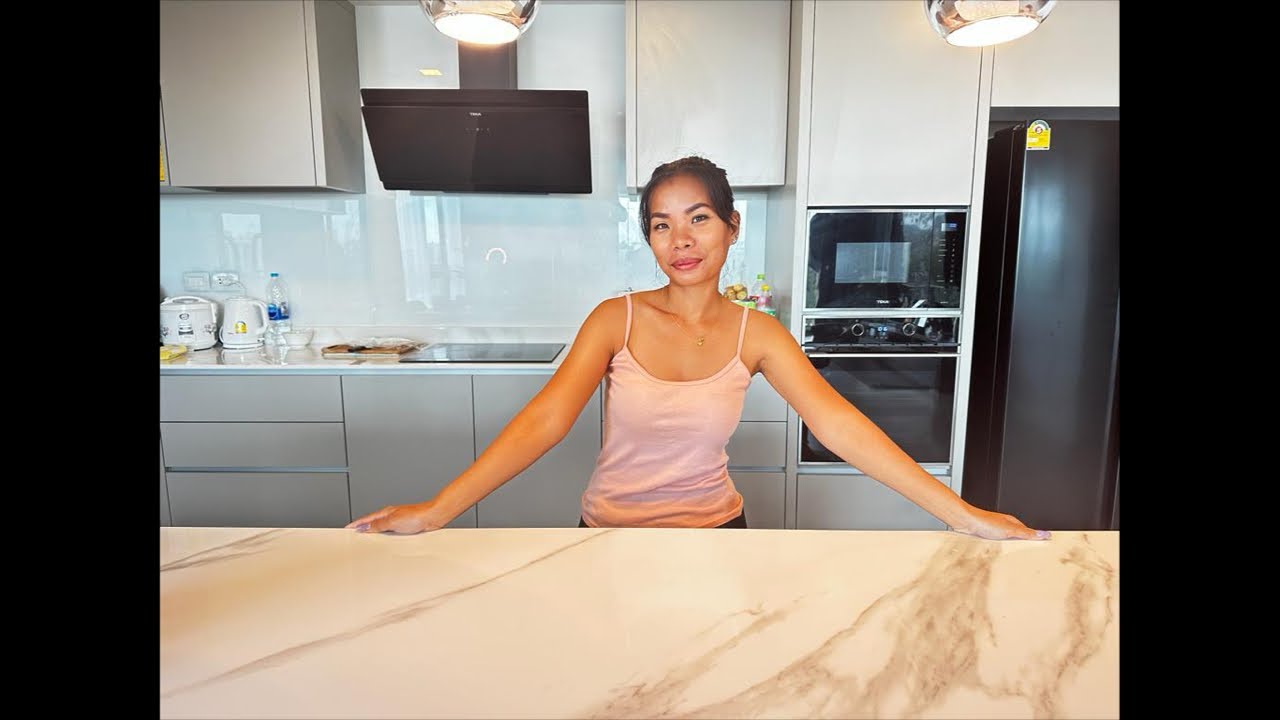 EL Boogie Live! Hello Wednesday - YouTube