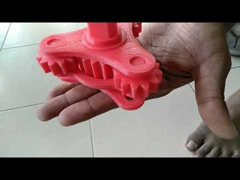 3D printed cog wheel system - YouTube