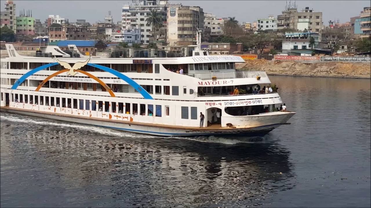 চাঁদপুরের সবচেয়ে বড় এবং বিলাশবহুল লঞ্চ ‘ময়ূর ৭; Moyur 7 is the ...