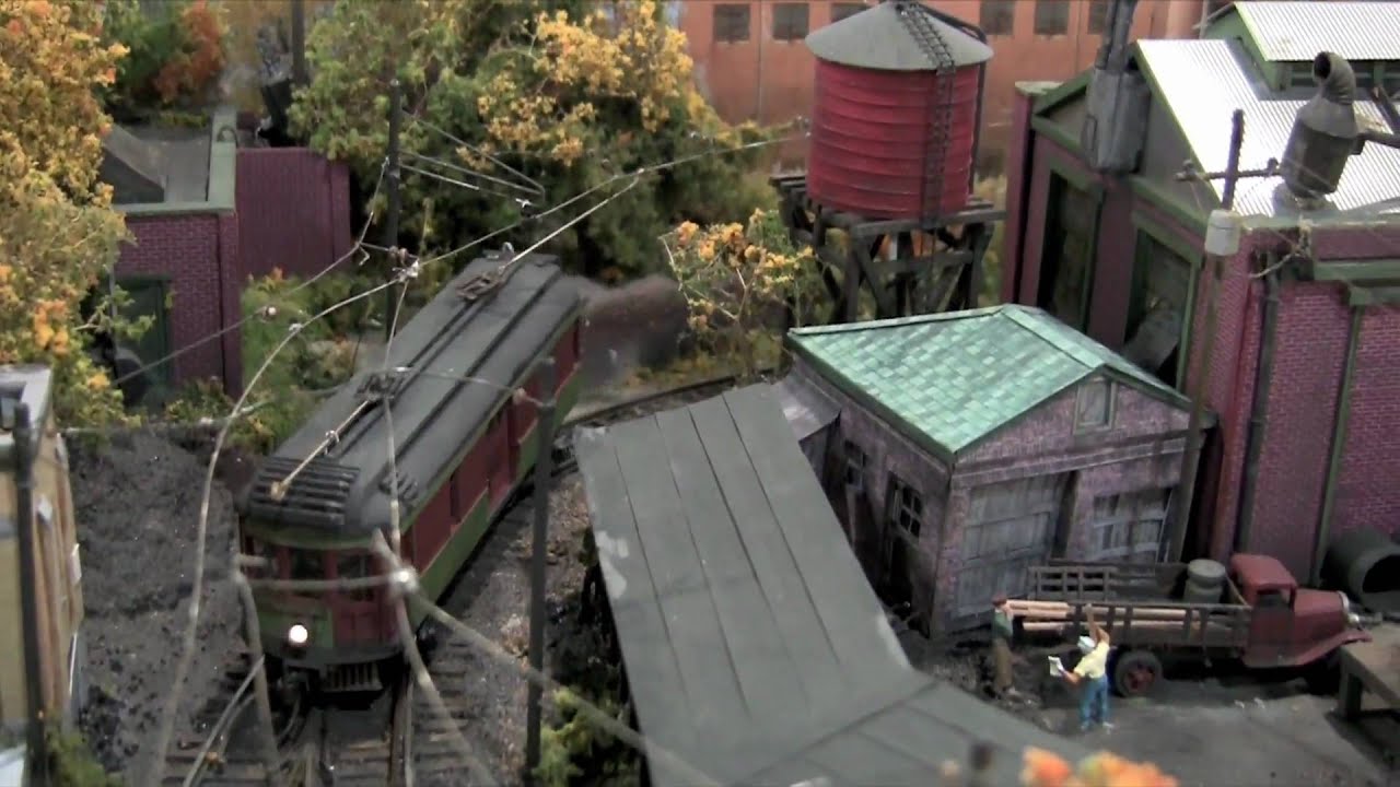 National Train Show 2010 Milwaukee - YouTube
