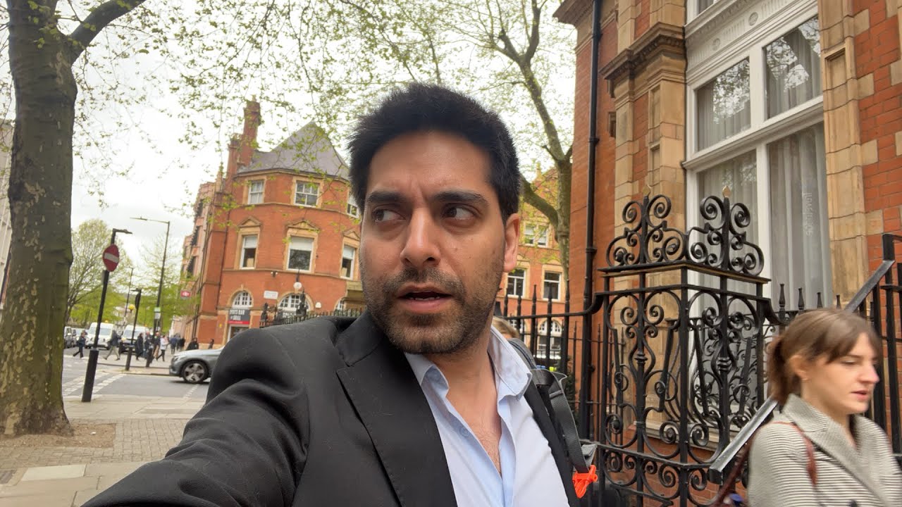 🚨 LIVE: Tousi TV At Court With Tommy Robinson - YouTube