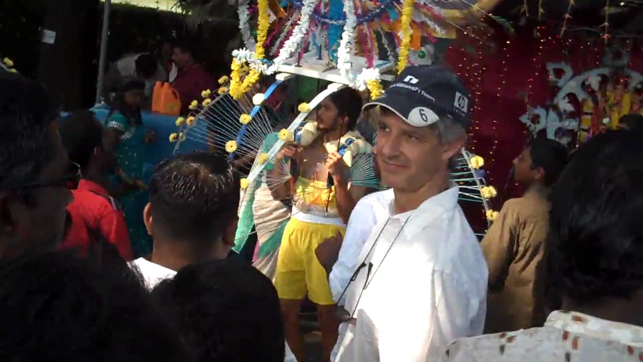 Human Parade Floats - YouTube