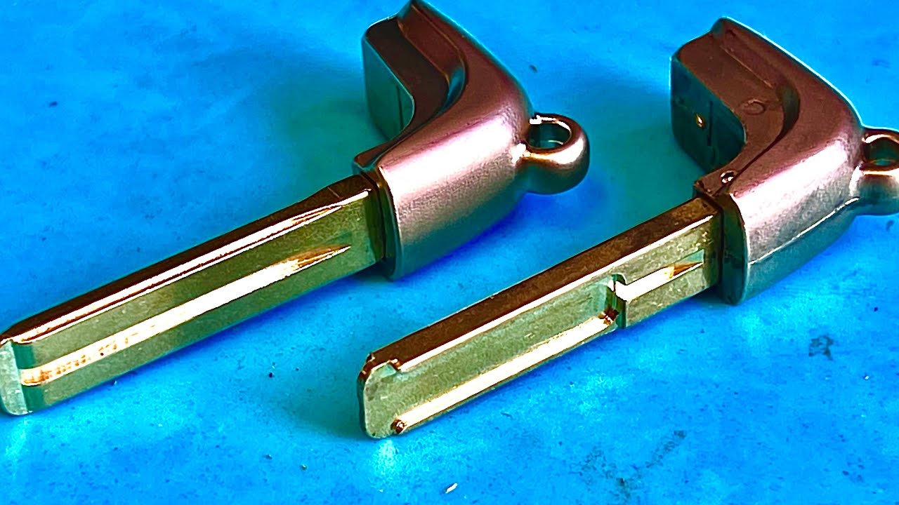 Lexus Emergency Key-Unique Flat Side & Laser Side 2008 year range ...