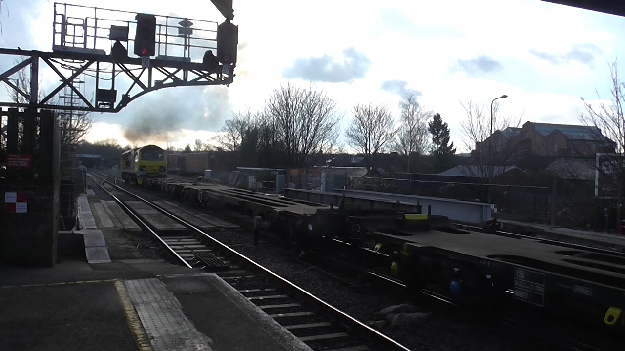 Freightliner Class 70 no: 70010 @ Oxford {451T} 06/02/2018. - YouTube