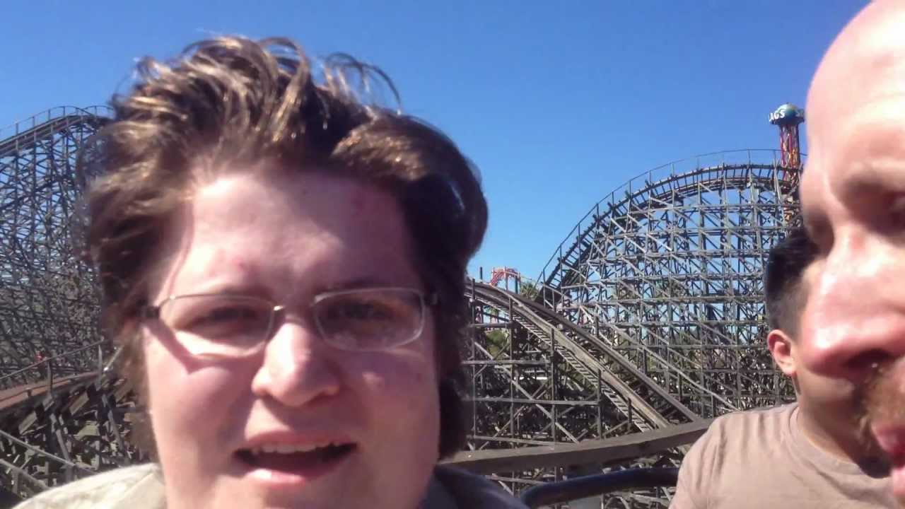 Another boring ride on the roller coaster, ROAR @ Six Flags. - YouTube