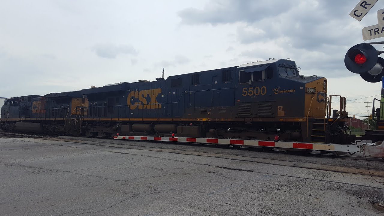 CSX Q350 Ft CSX 5500 The Spirit Of Cincinnati - YouTube