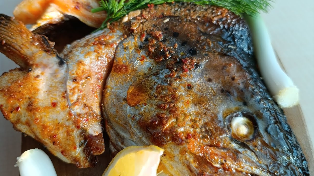 Grilled salmon head ızgara somon kellesi 鮭の頭のグリル #keşfet #food #fish # ...