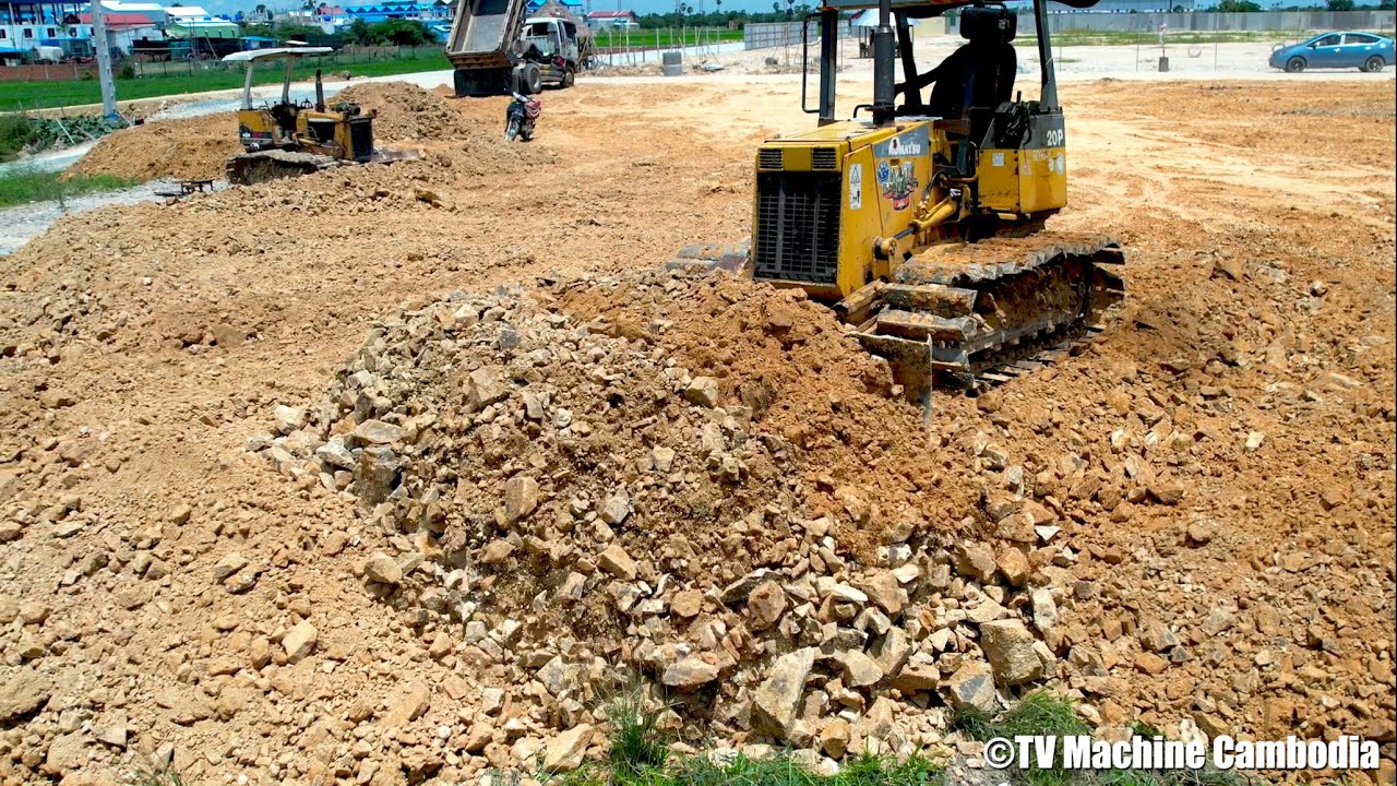 Interesting Project Backfilling Land Operator Skills KOMATSU Dozer D21P ...