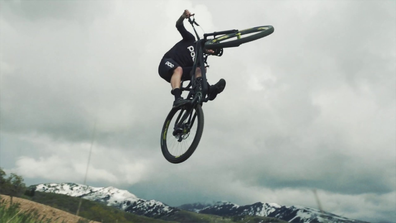 Mike Giese: Evil Offering Bike Check | Evil Bike Co. - YouTube