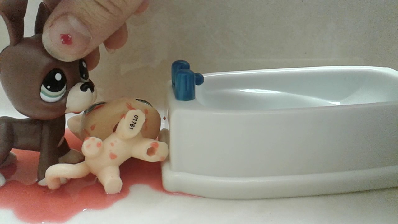 LPS dead girlfriend prank - YouTube