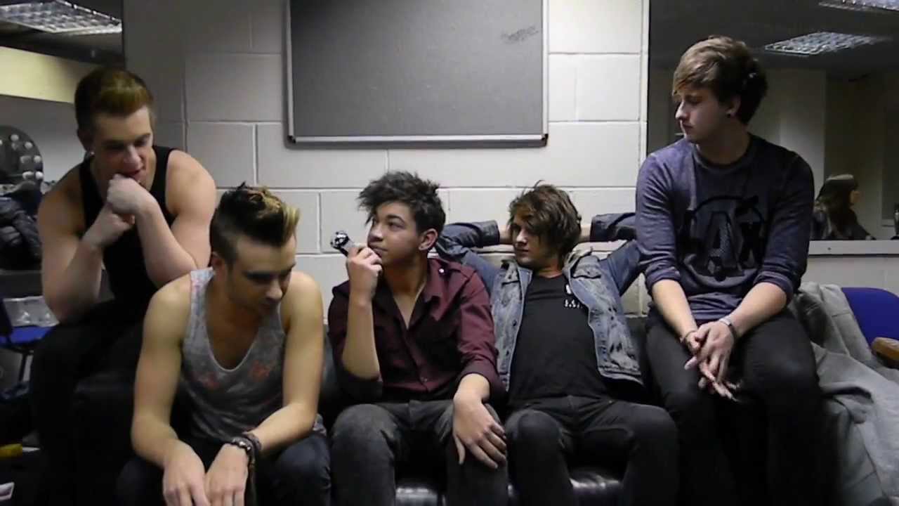 Backstage Interview with Room 94 and 5Angels! - YouTube