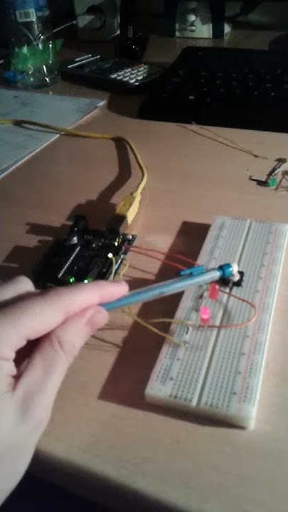 Switch which led is blinking - Arduino - YouTube