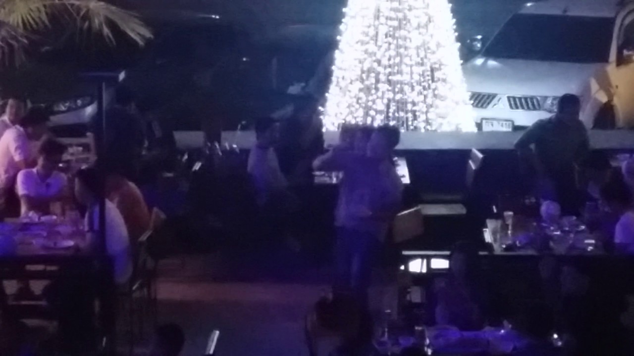 304 Station น้าแกมันส์อยู่คนเดียว เต้นได้สะแด่วมาก - YouTube