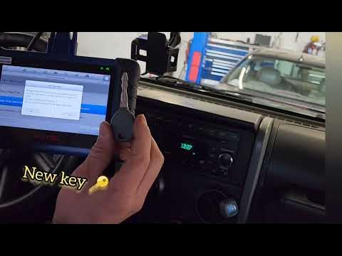 2007 jeep wrangler key programming with autel im508 - YouTube