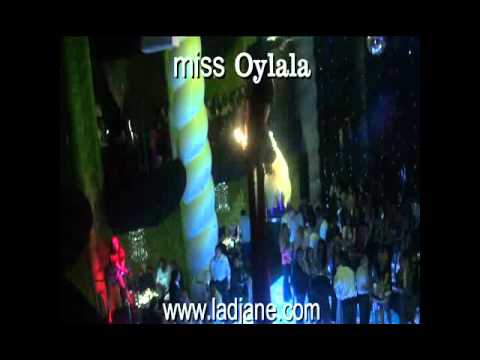 extreme air acrobatic performance miss OyLala. Mardan palace