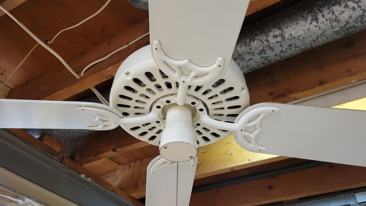 Hunter Original 52" Ceiling Fan Revisit - YouTube
