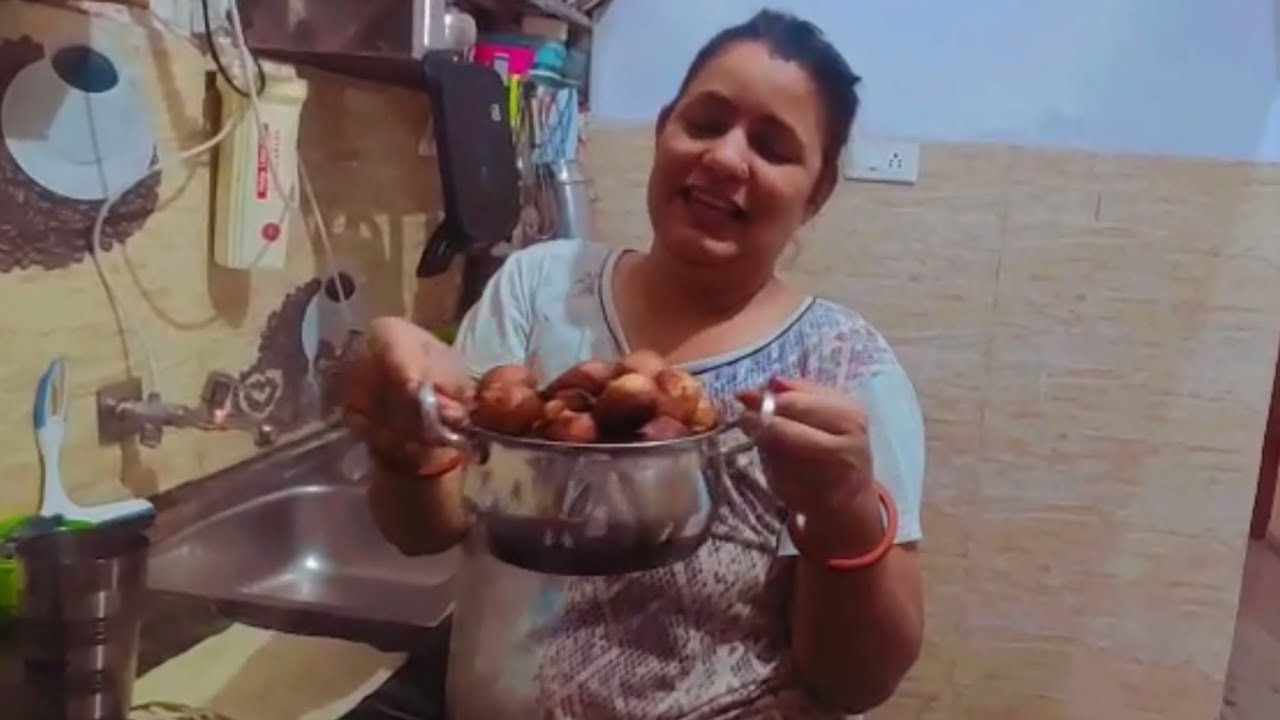 Aaj too kitchen m Subah se shaam hogyi🙁 Indian Mom daily routine 🙏🏻 ...