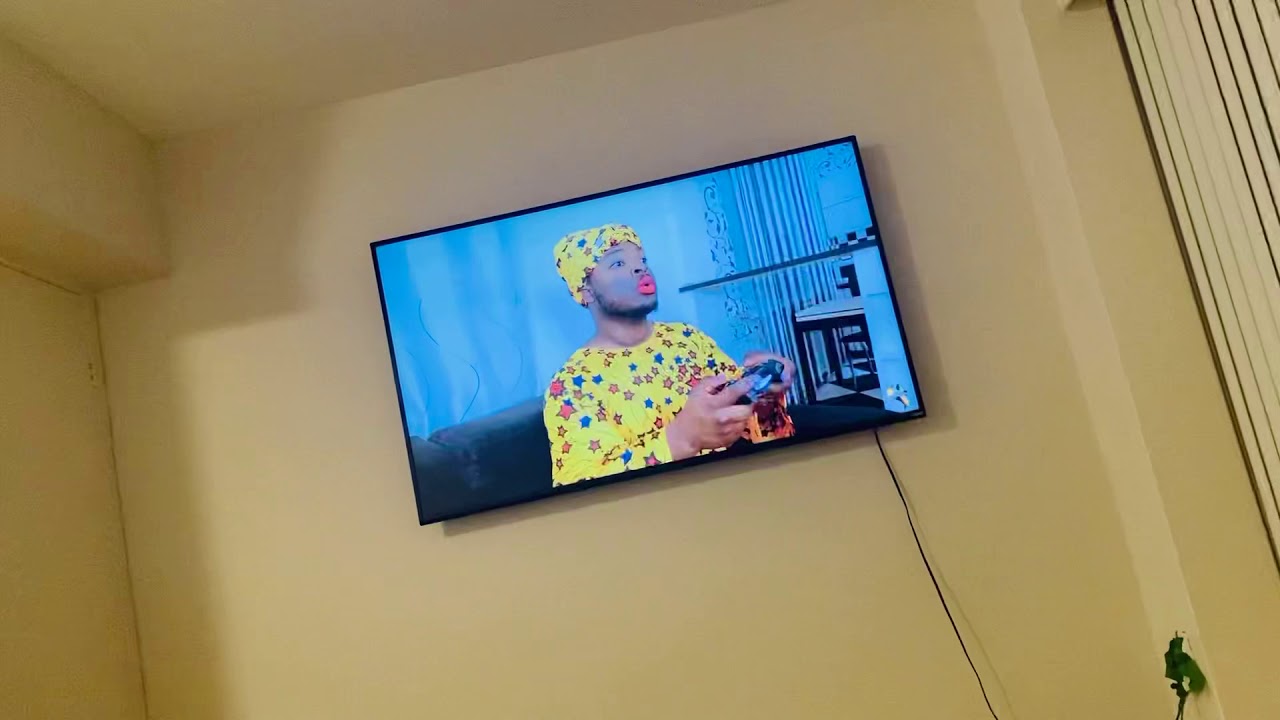 African home: mama ojo (watching by my son) - YouTube