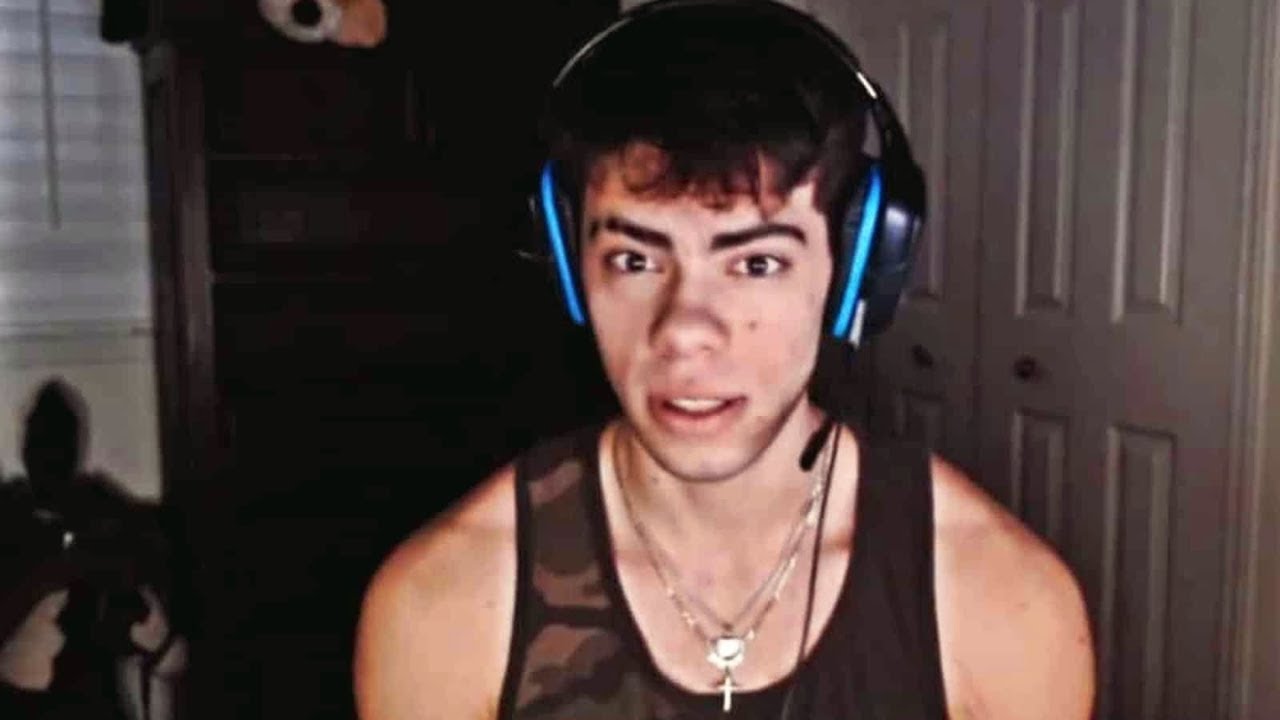 How his mouth made him famous | Doaenel - YouTube