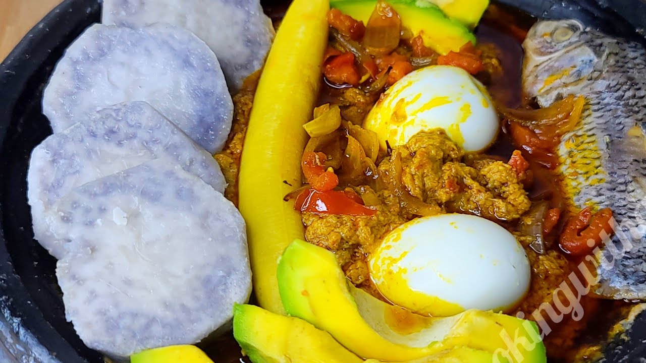 How To Prepare Typical Ghanaian Localfood Brobe Ampesi //Taro Roots ...