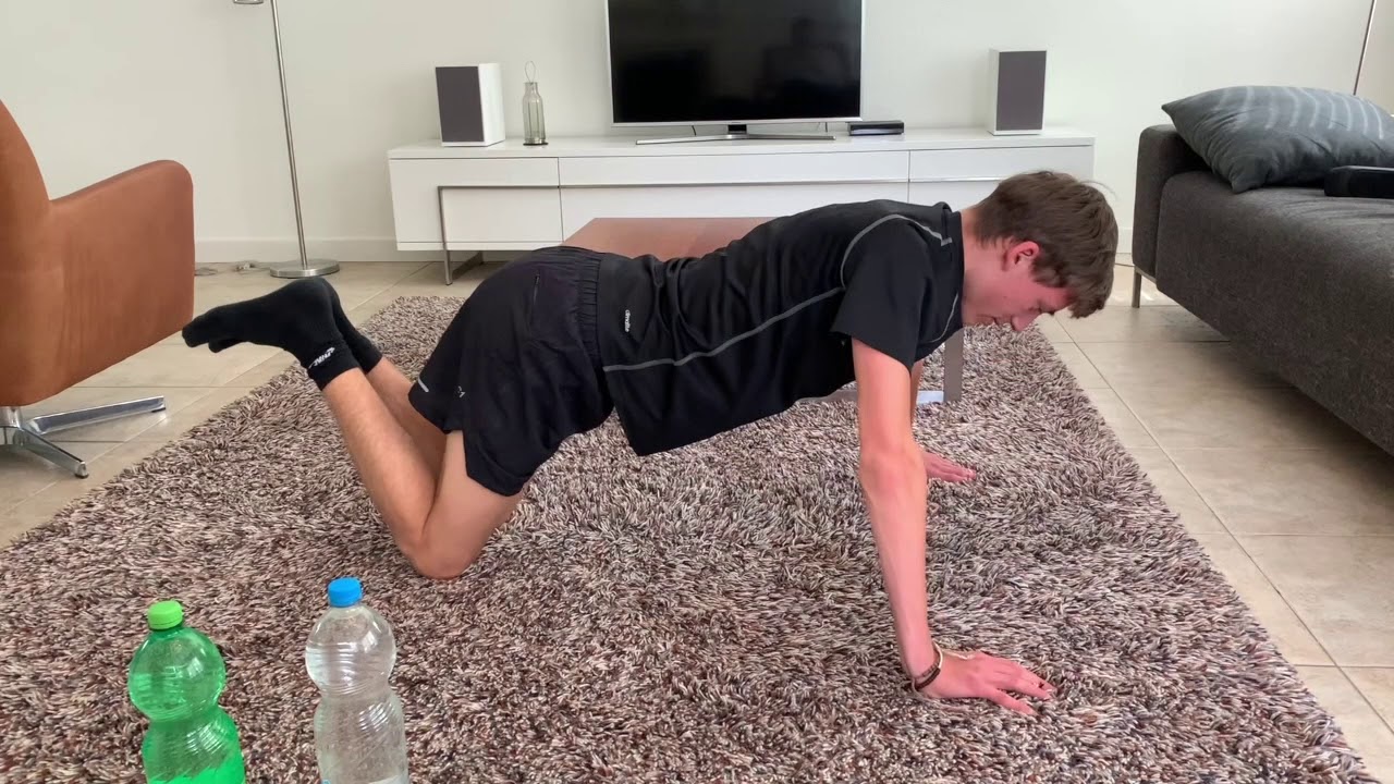 borstspieren workout - YouTube