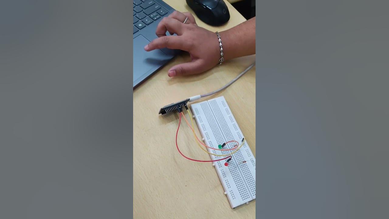 Led toggle using ESP32 - YouTube