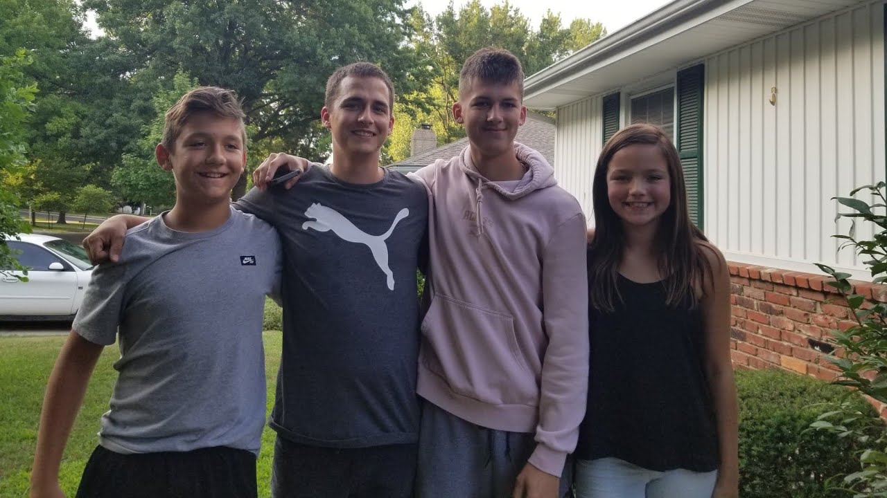 I Found My Biological Father (and Siblings) Through Ancestry DNA - YouTube