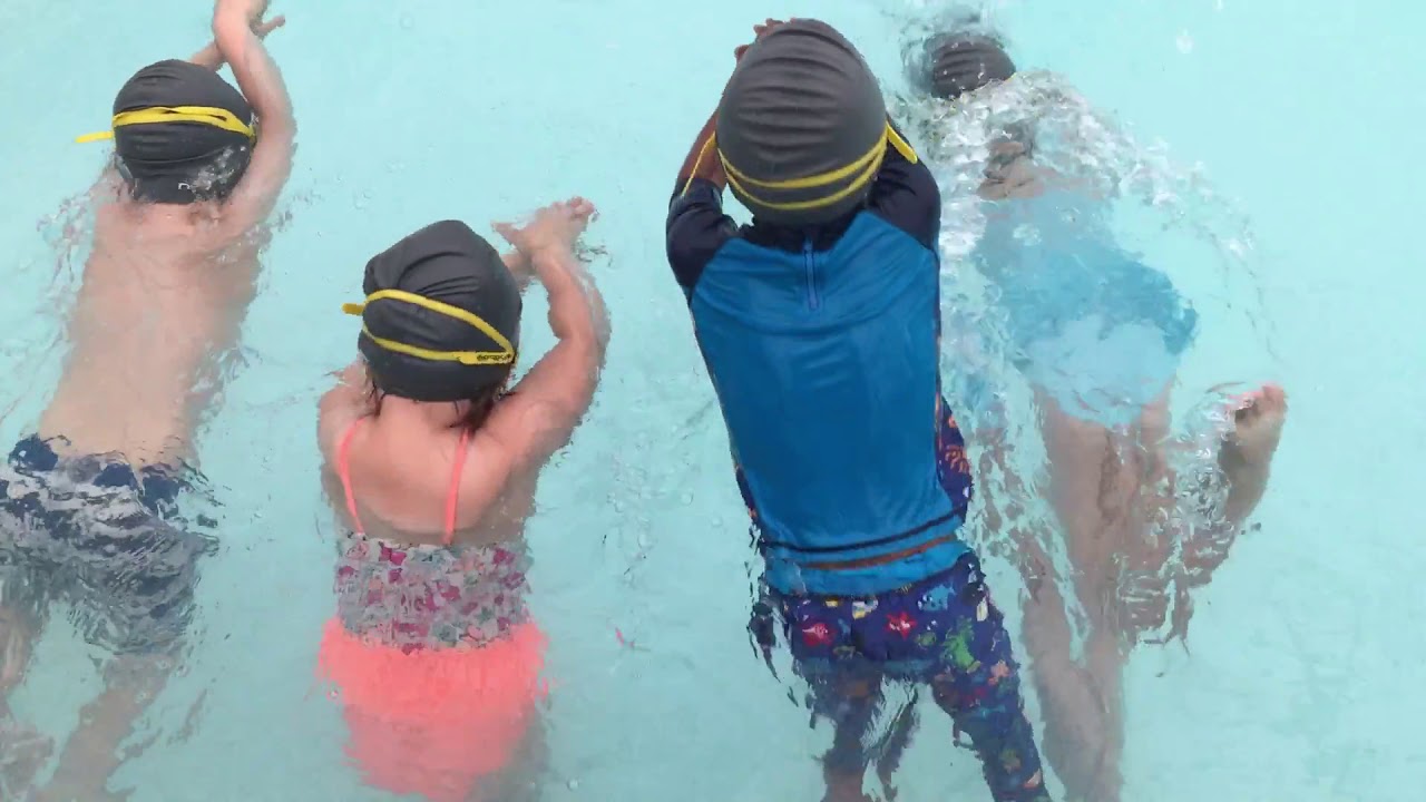 SWIMMING LESSONS | Freestyle | 4 YEAR OLD GROUP - YouTube