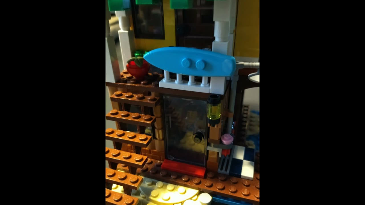 LEGO CREATOR 3 IN 1: SURFER BEACH HOUSE - YouTube