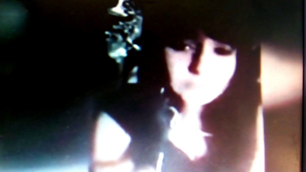 Bouchra Dou face à sa maladie, souffrance . - YouTube