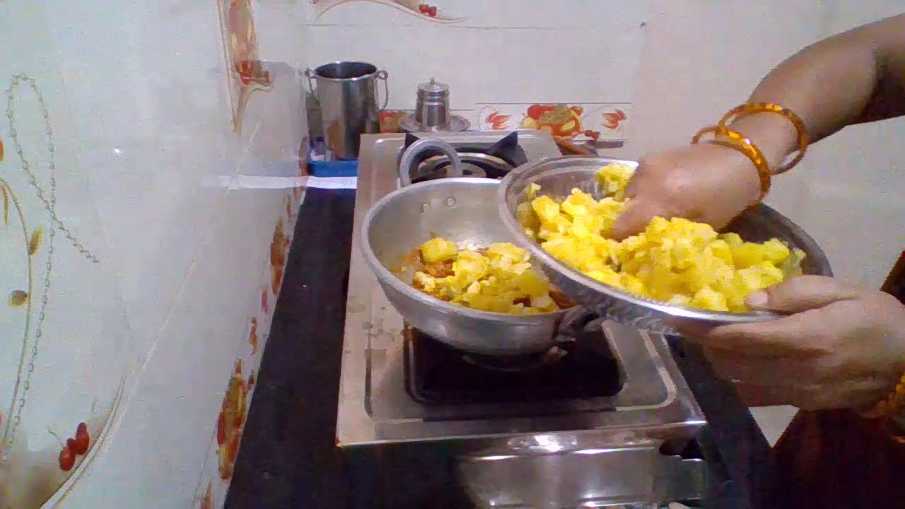 Easy Chappathi (Potato) Kuruma Recipe - YouTube
