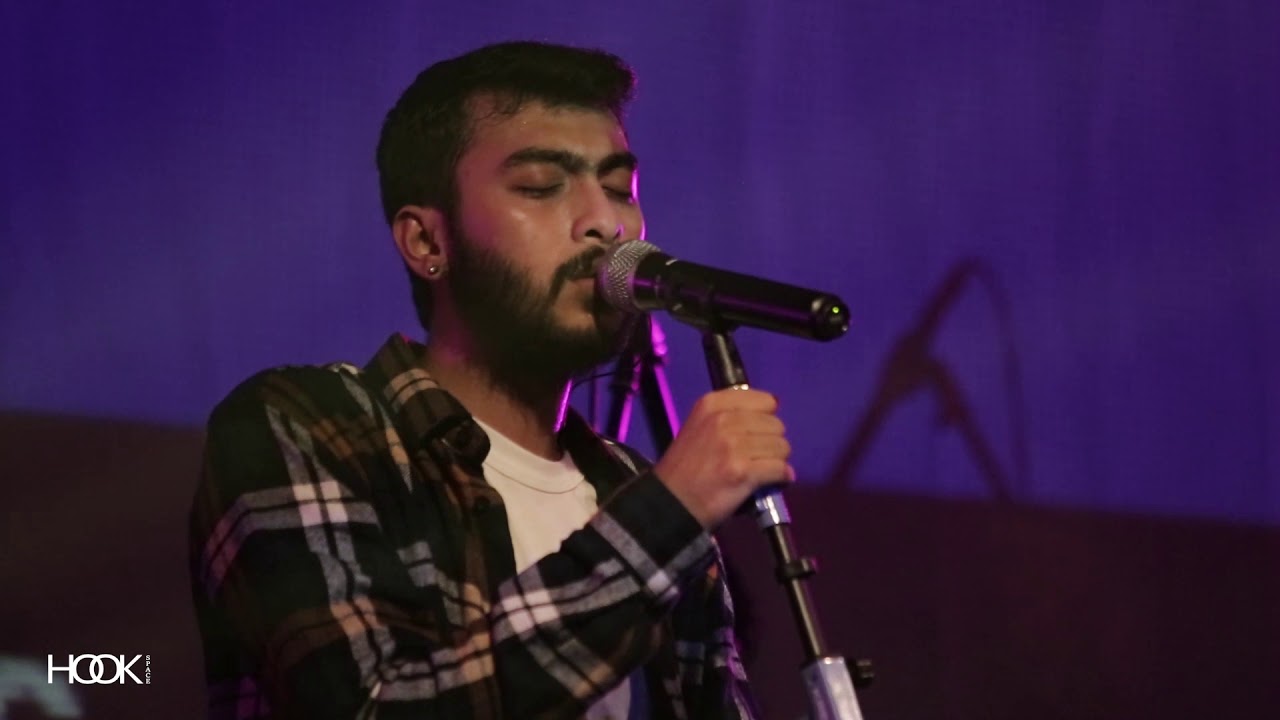 Prince Husein - Lady (Live at Alternada Tour Chapter Jogja) - YouTube