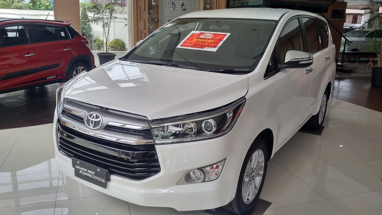 In Depth Tour Toyota All New Kijang Innova Q Diesel - Indonesia - YouTube