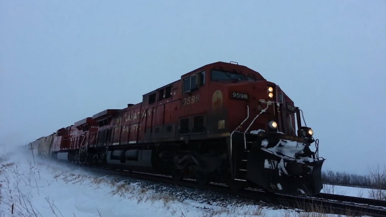 CP 9598 Leads Empty Crude Oil Train Through Finch - YouTube
