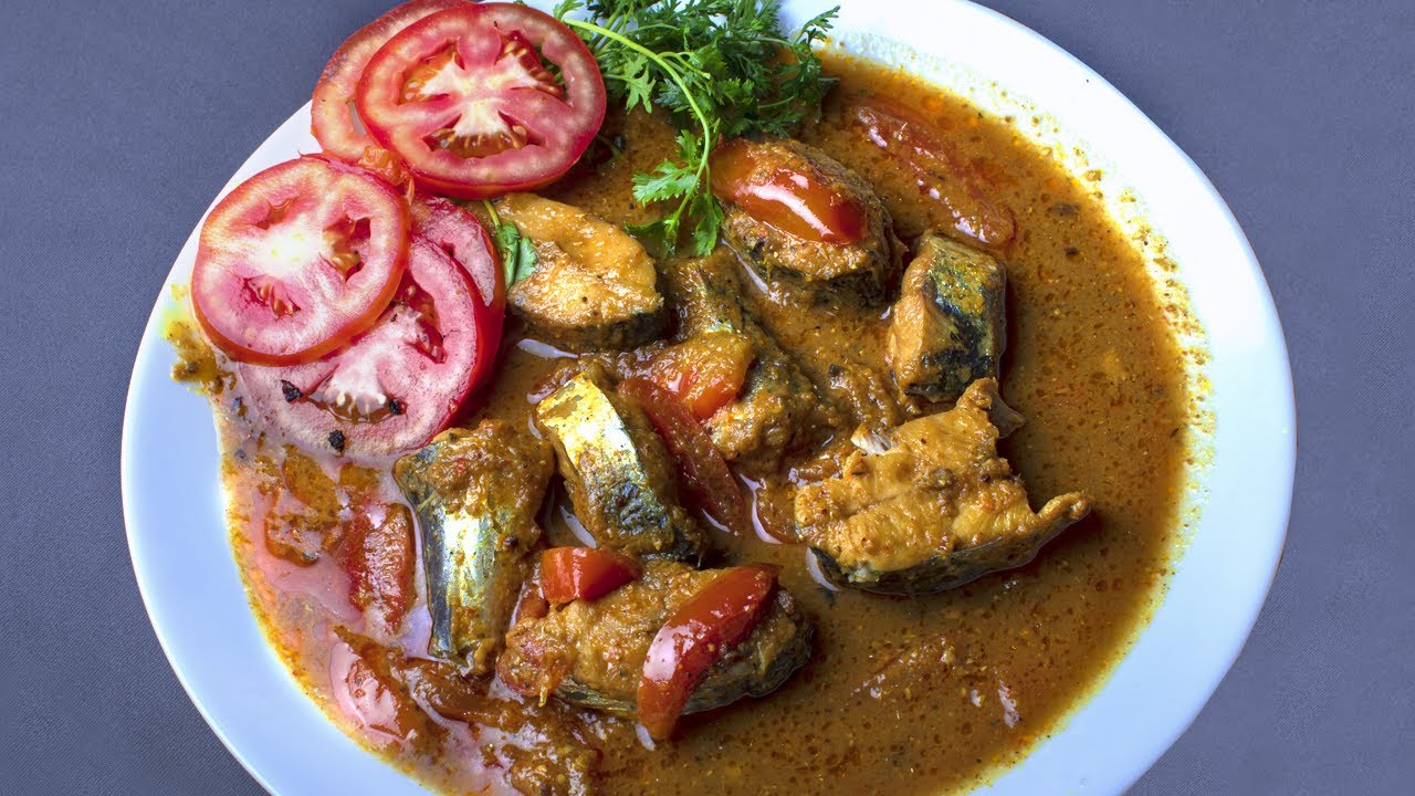 kingfish curry recipe | how to make surmai curry | king fish indian ...