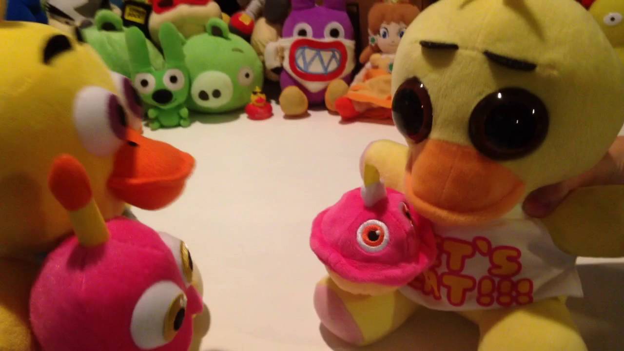 Five Nights at Freddy's Official Sanshee Plushes VS Fanmade FNAF ...