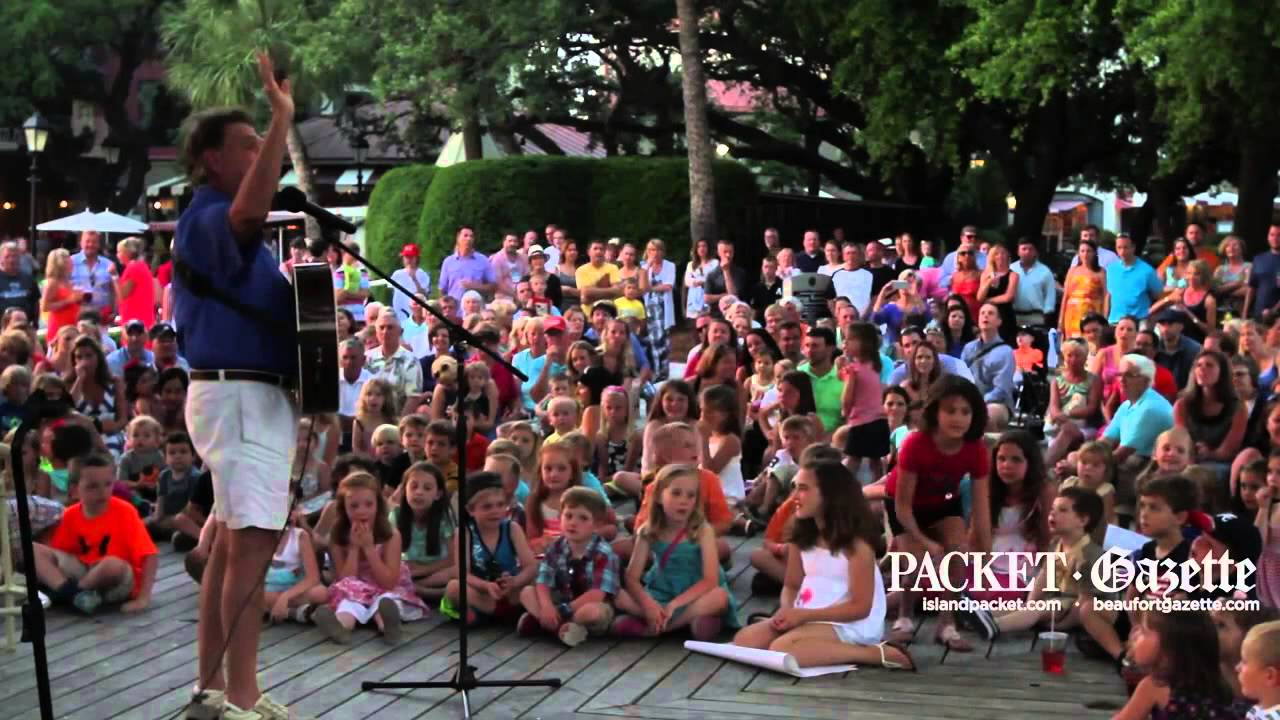 Gregg Russell performs under the famed Liberty Oak in Harbour Town ...
