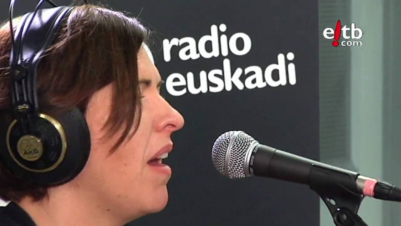 Eleanor McEvoy canta "Oh Uganda" en La Jungla Sonora (Radio Euskadi ...