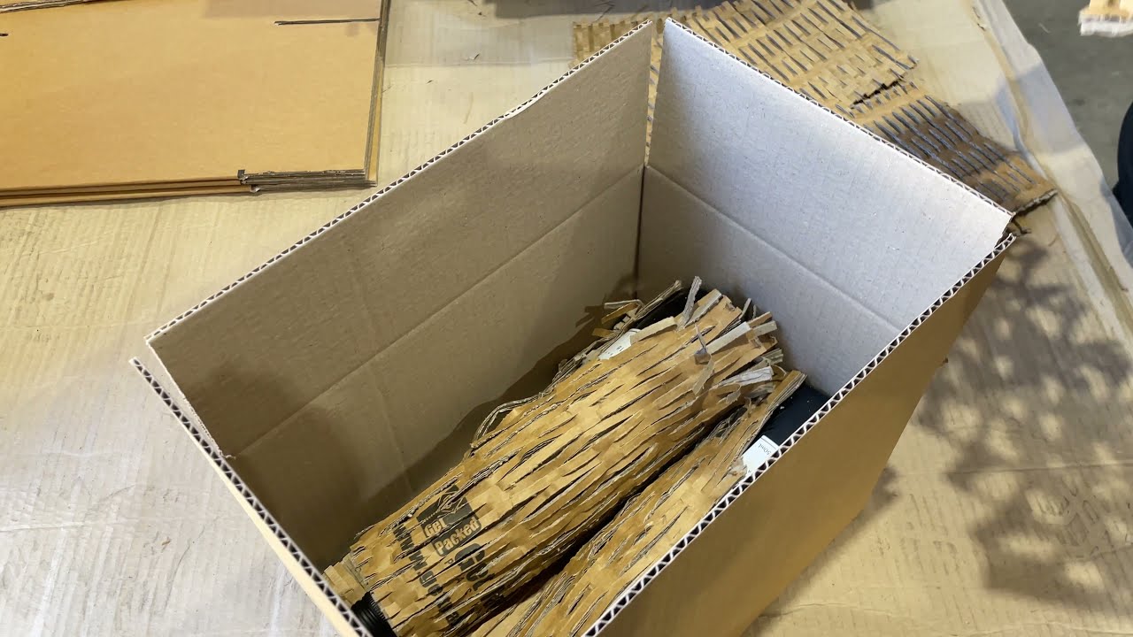 Cardboard Perforator - HSM ProfiPack C400 Packaging Machine - YouTube