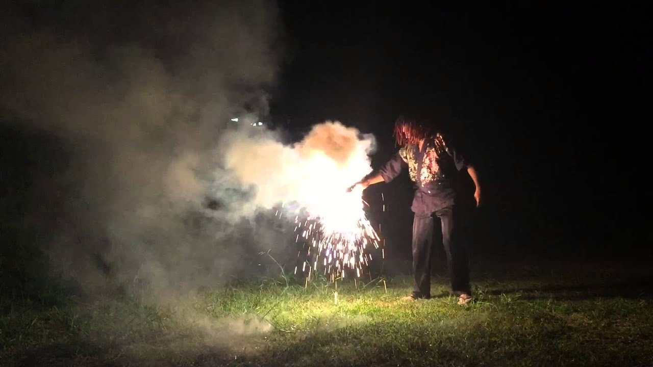 Lighting 48 fireworks at the same time. - YouTube