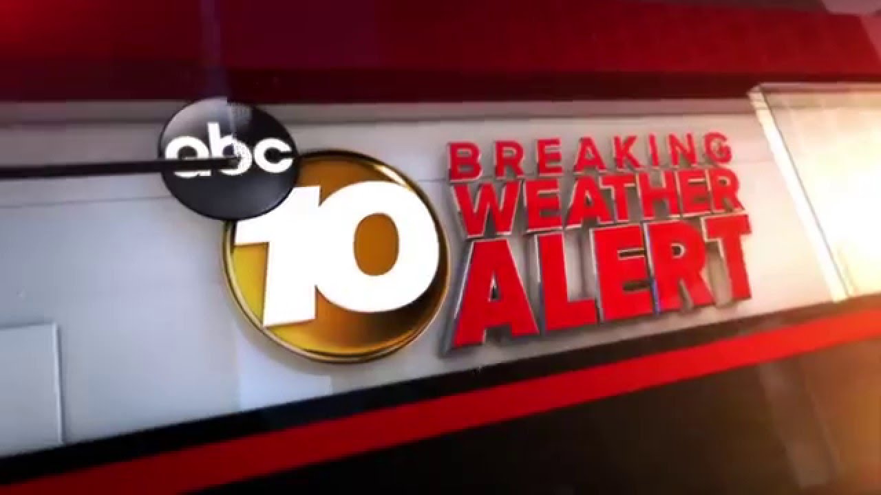 10News BREAKING WEATHER ALERT - YouTube