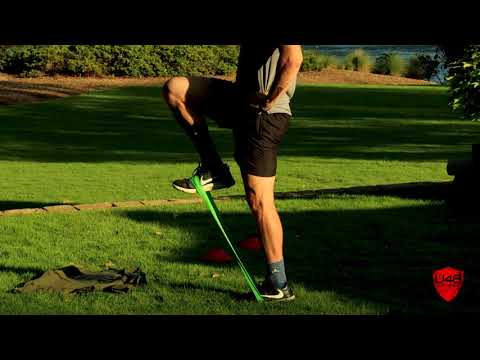 How to do a STANDING MARCH EXERCISE w/ MINI BAND U48 - YouTube