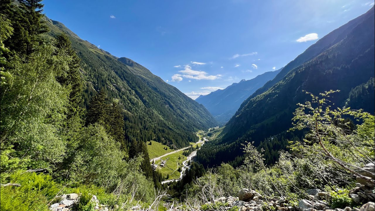 Ascent to the Sulzenau Alm - YouTube