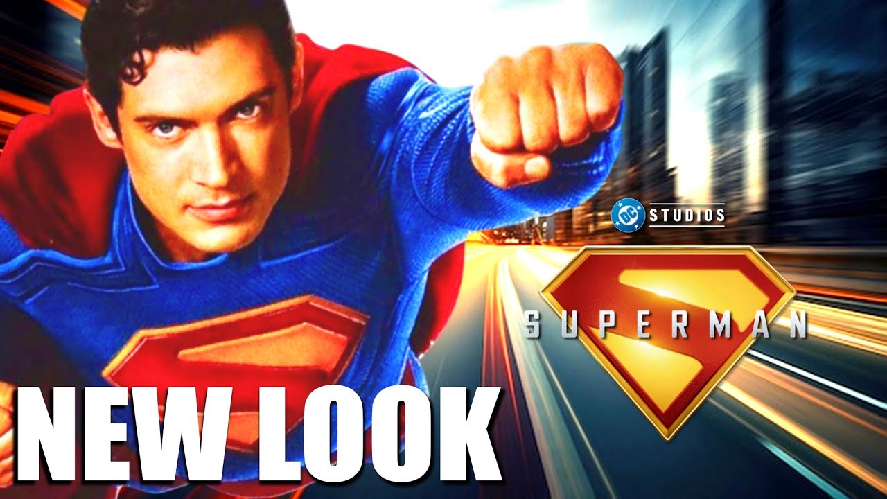 NEW Look at SUPERMAN Flying & "Sneak Peak" | DC - YouTube