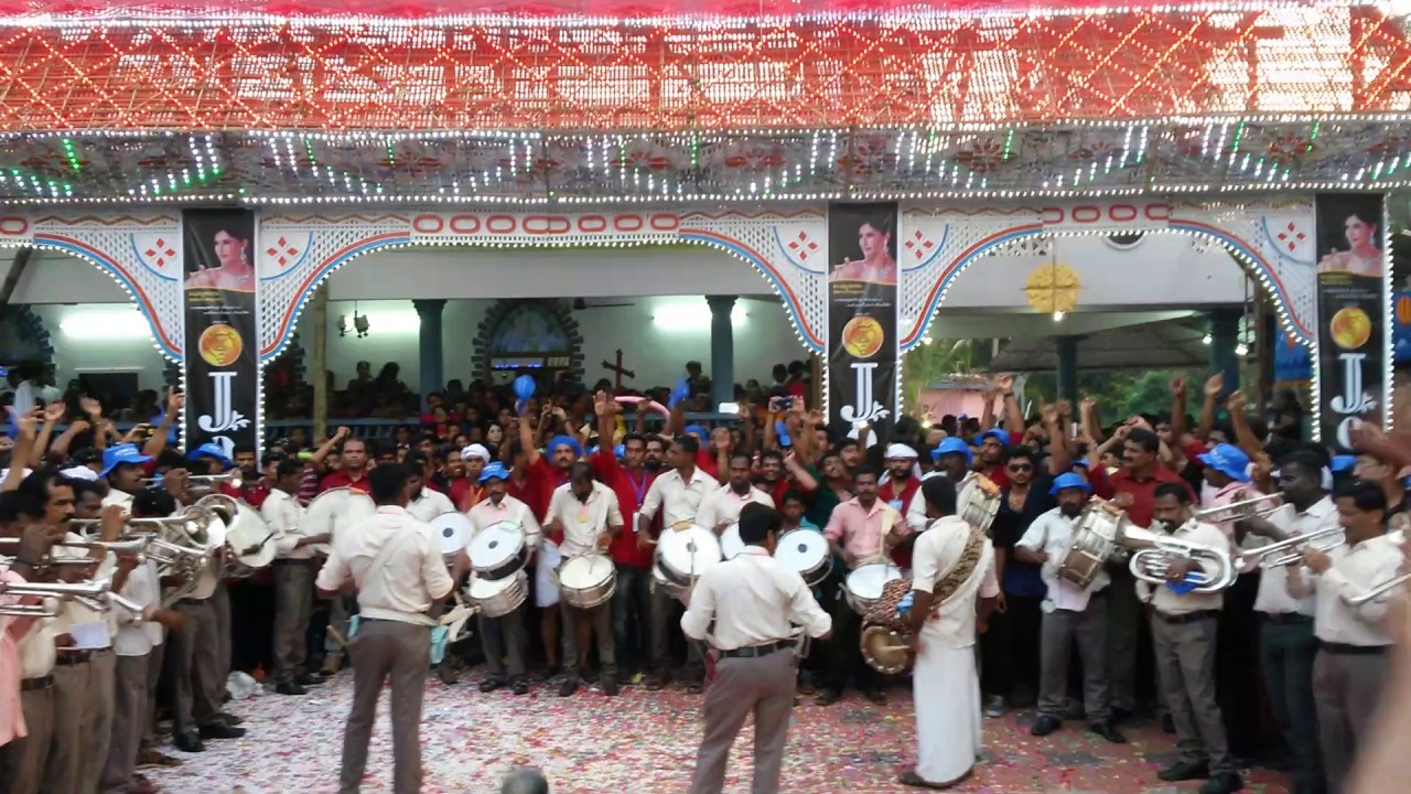 Chelakkara perunnal Bandset2016 - YouTube