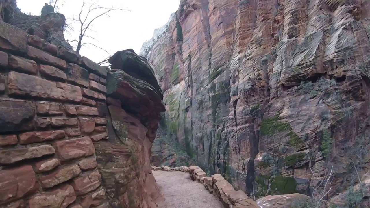 walters Wiggle, angles landing, zion np - YouTube
