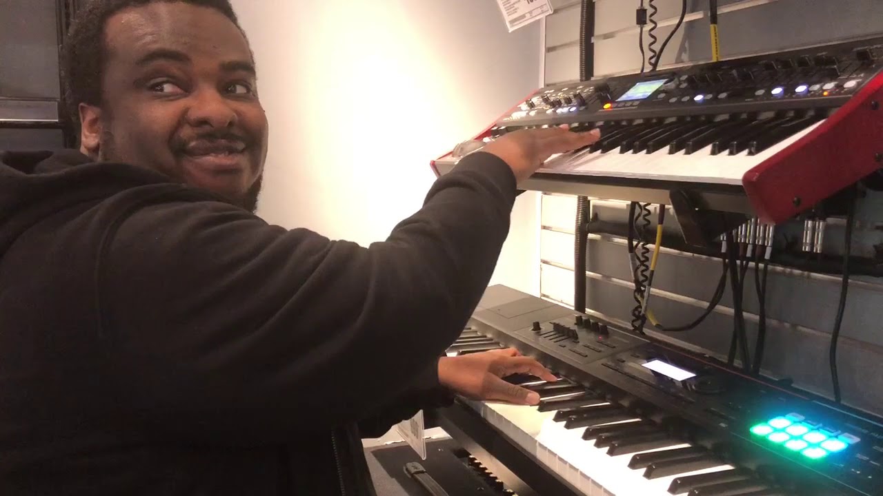 Practice Time at Guitar Center-Quennel Gaskin - YouTube