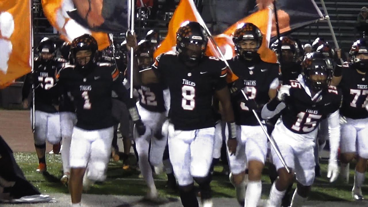 2023 SHARON TIGER FOOTBALL-IT'S PERSONAL - YouTube