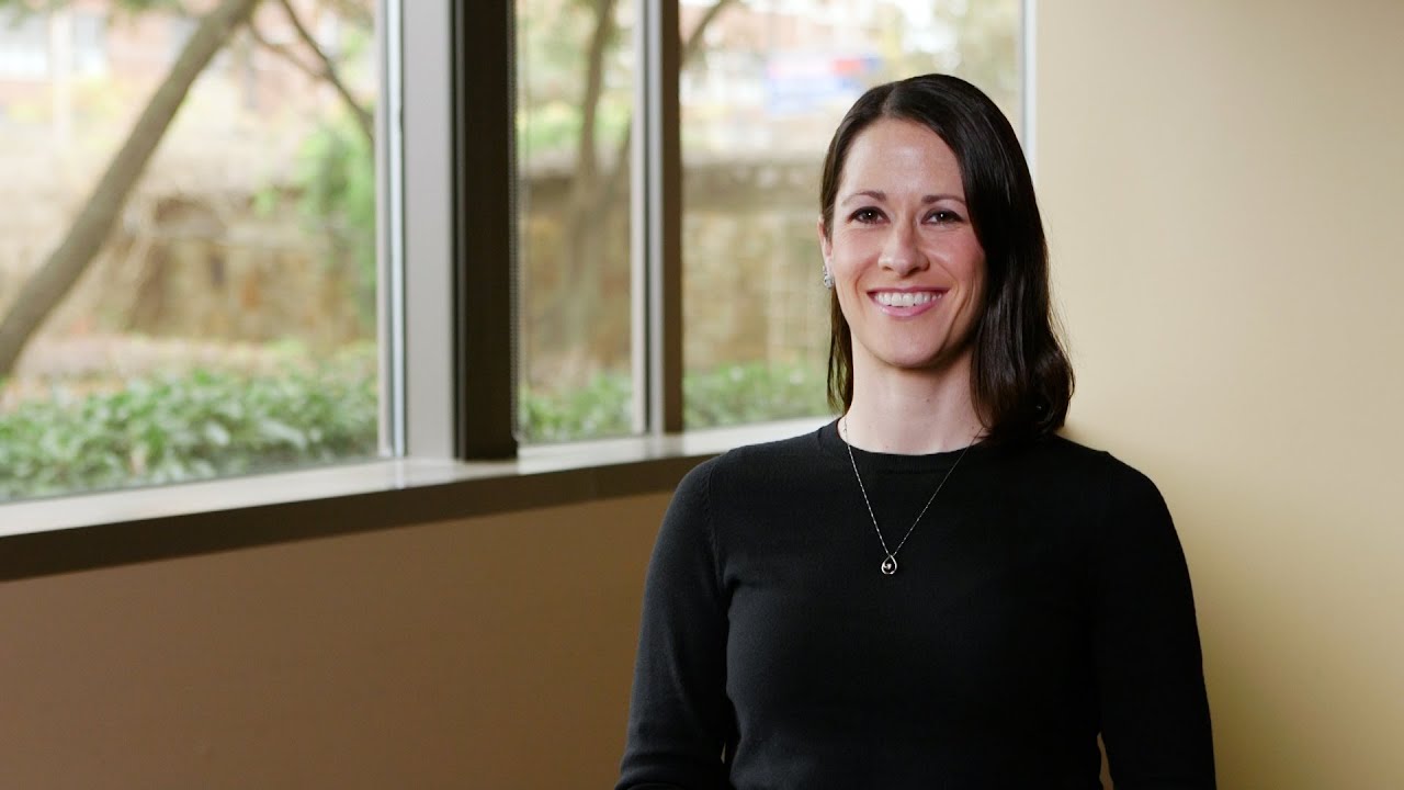 Alicia Gustafson, D.O., Family & Sports Medicine - YouTube