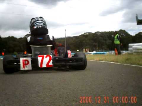 midget kart race 2 lithgow Nov 11 - YouTube